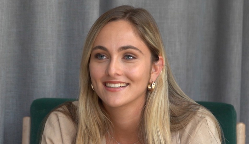 Tänzerin Arina Luisa hat die Chance, erneut einen Influencer-Preis zu ...