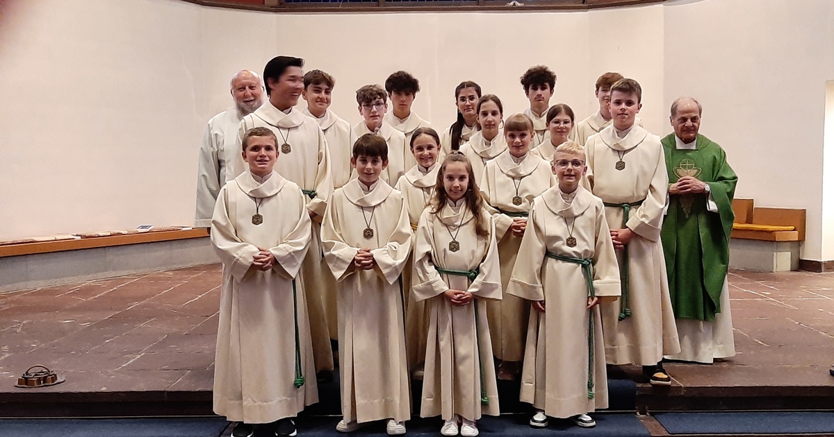 Ministranten-Neuaufnahme und -Verabschiedung in der Bruderklausenpfarrei | Der Rheintaler