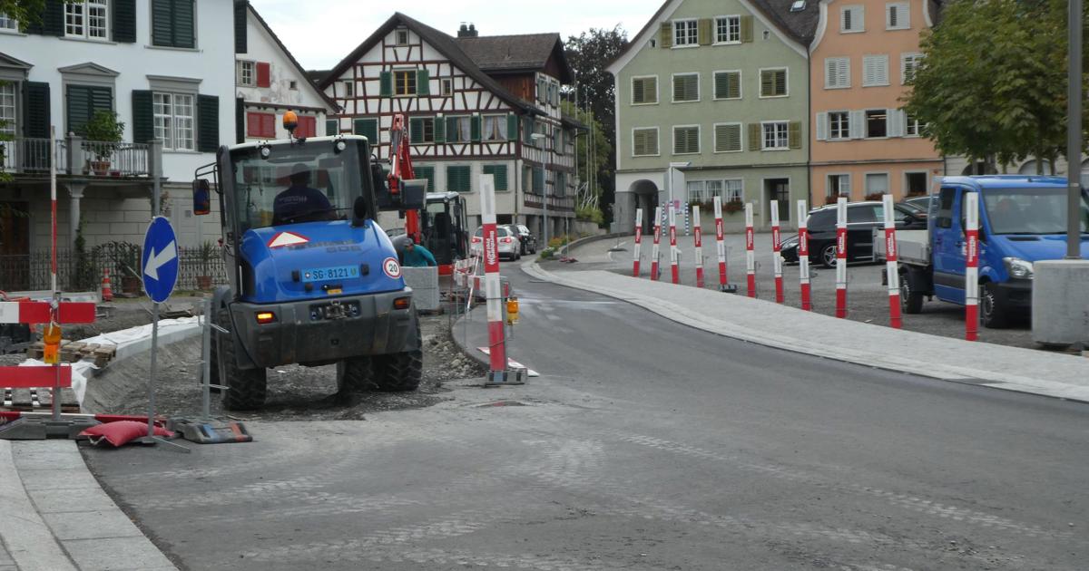 Belag sonntags einbauen | Der Rheintaler