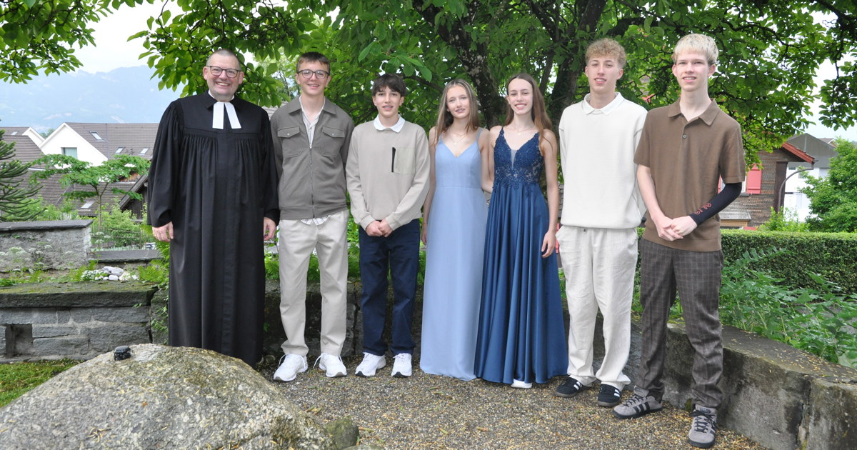 Konfirmation zum Thema: «Jugend: Freundschaft, Stress und viel zu viel ...