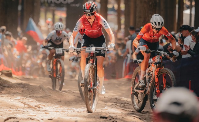 Sirin Städler fährt beim Mountainbike-Weltcup in Nove Mesto in die Top ...
