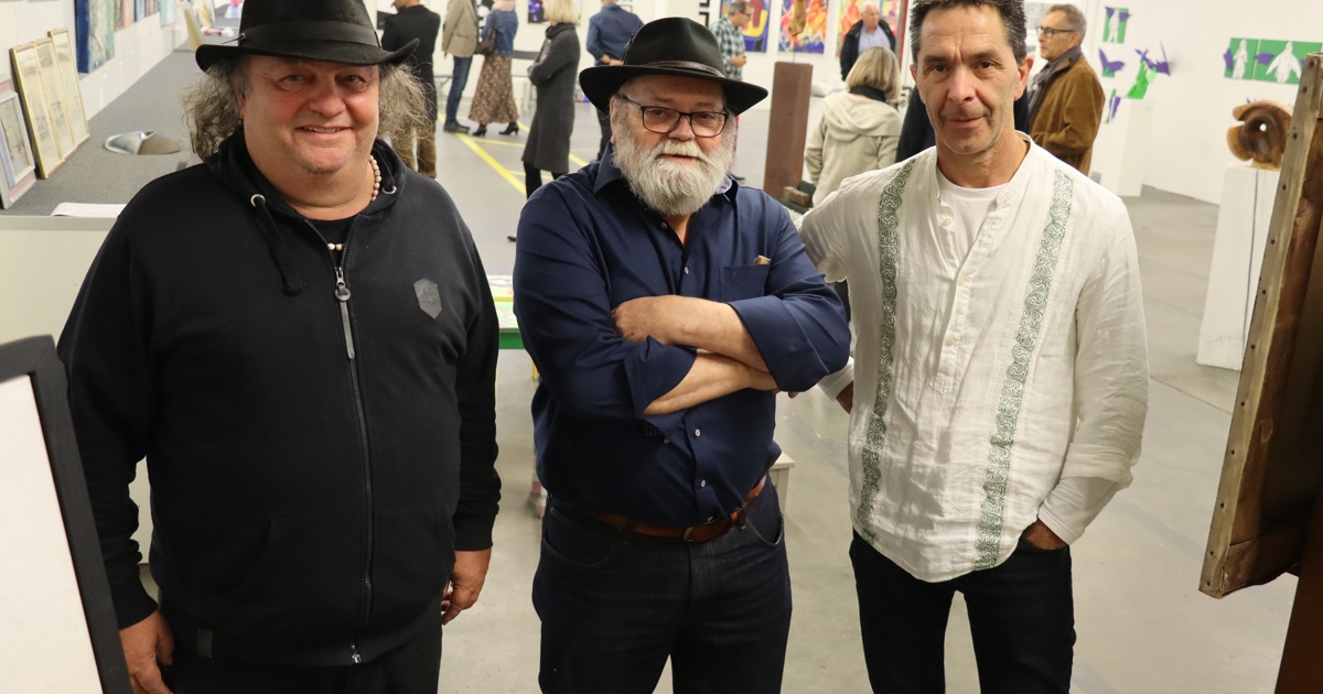 Vielfalt in Diepolsau: Premiere der Rheintaler Kunstmesse setzt ein ... Vielfalt in Diepolsau: Premiere der Rheintaler Kunstmesse setzt ein ...