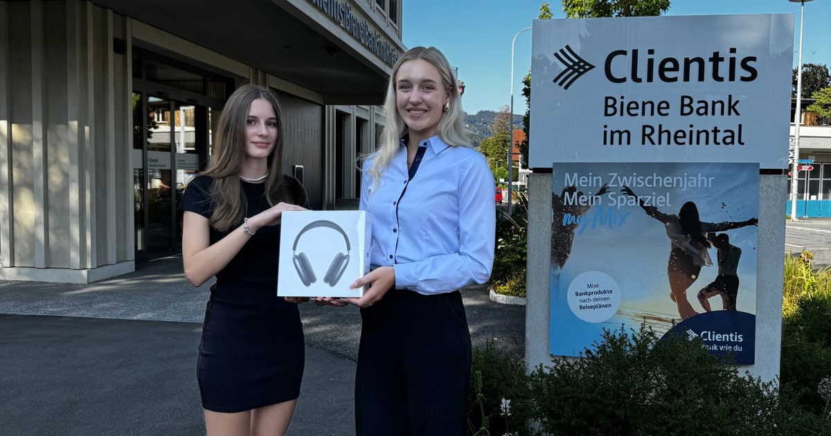 Preisübergabe bei der Clientis Biene Bank im Rheintal | Der Rheintaler